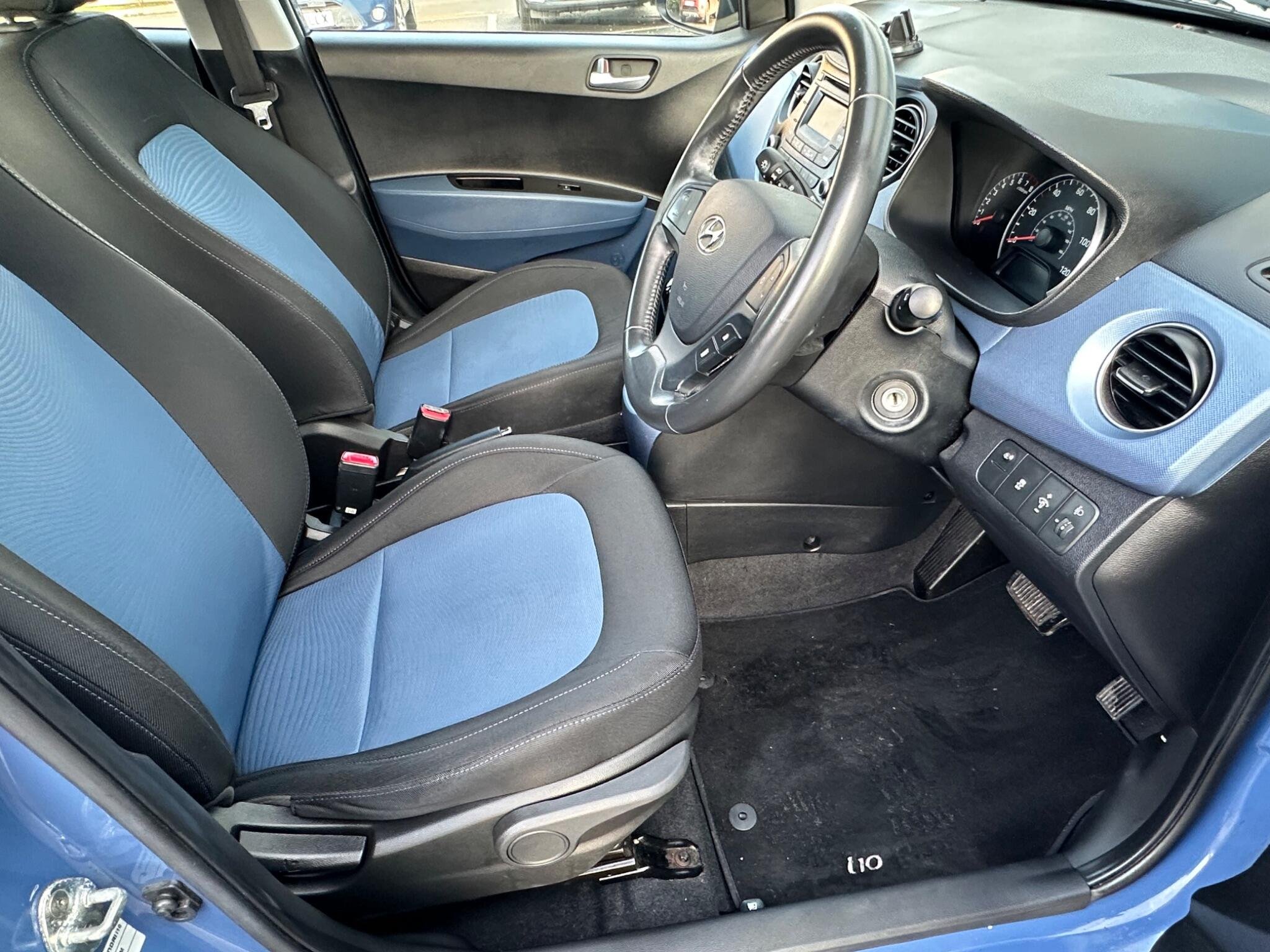 Used 2015 Hyundai i10 1.2 Premium Auto Euro 6 5dr for sale in Surbiton ...